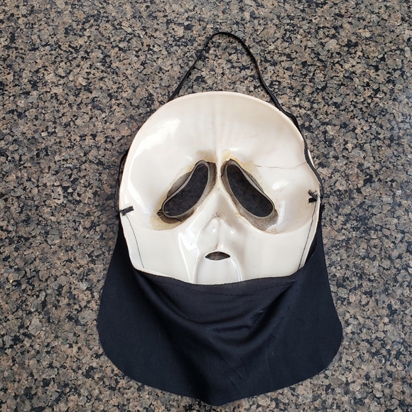 Scream | Other | Vtg Rare Scream Ghost Face Mask No Hood Easter ...
